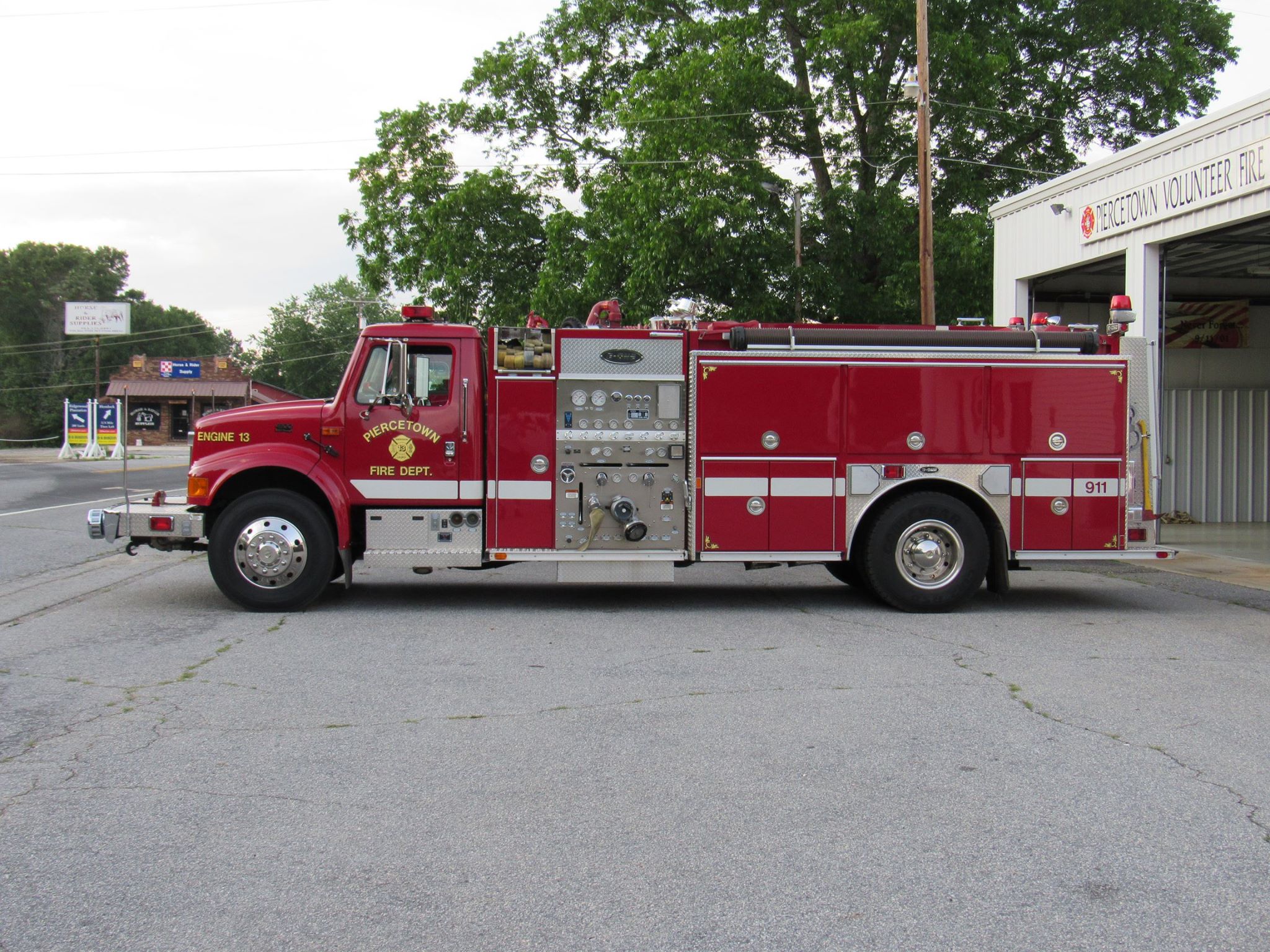 Engine 13 – Piercetown Fire Department